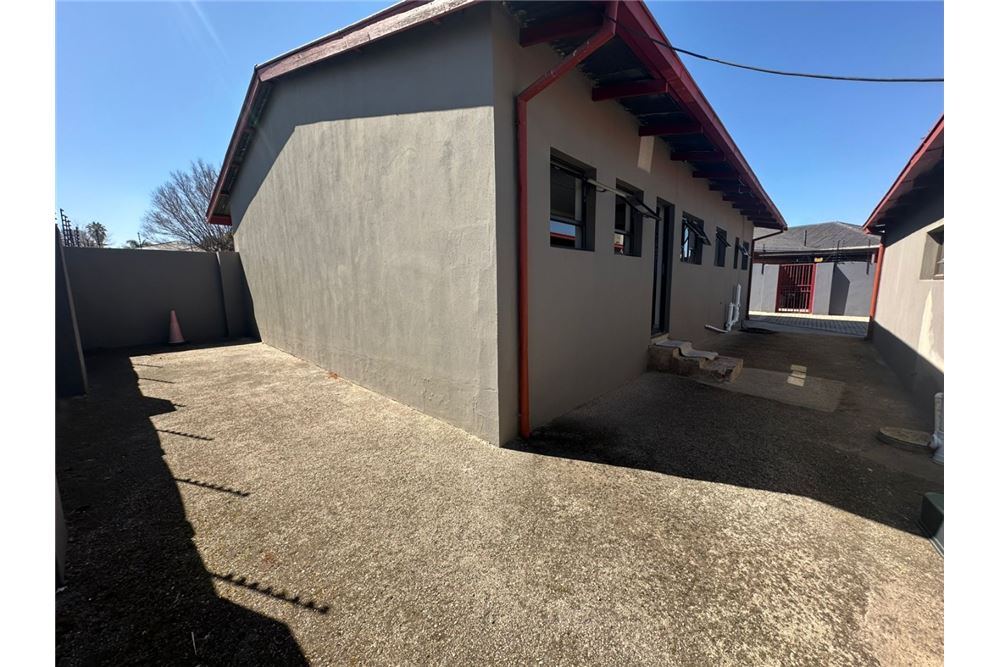 Residential - House - Florentia, Gauteng - South Africa - 1031356015 ...
